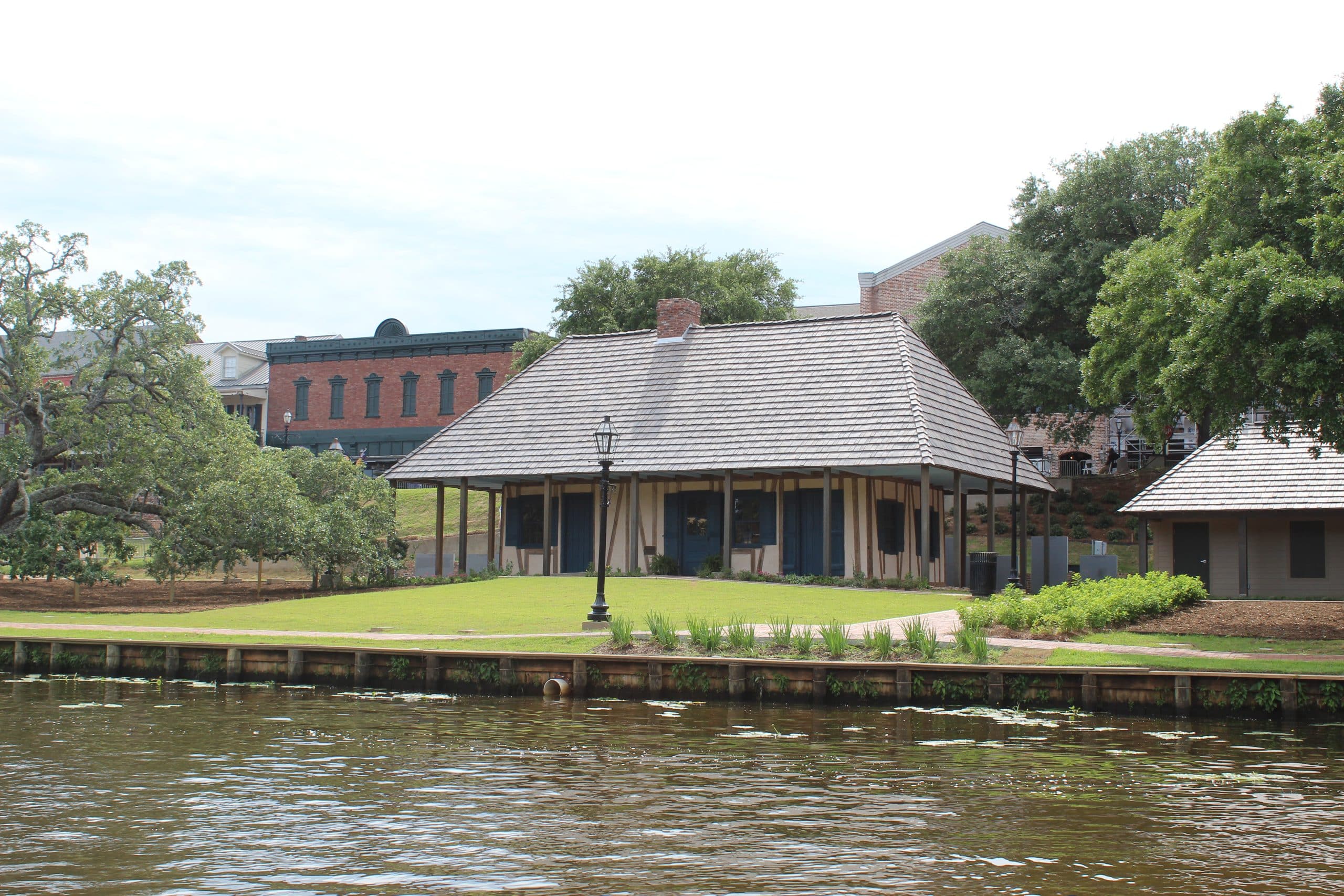 Roque House and Gardens - Natchitoches Visitors Bureau